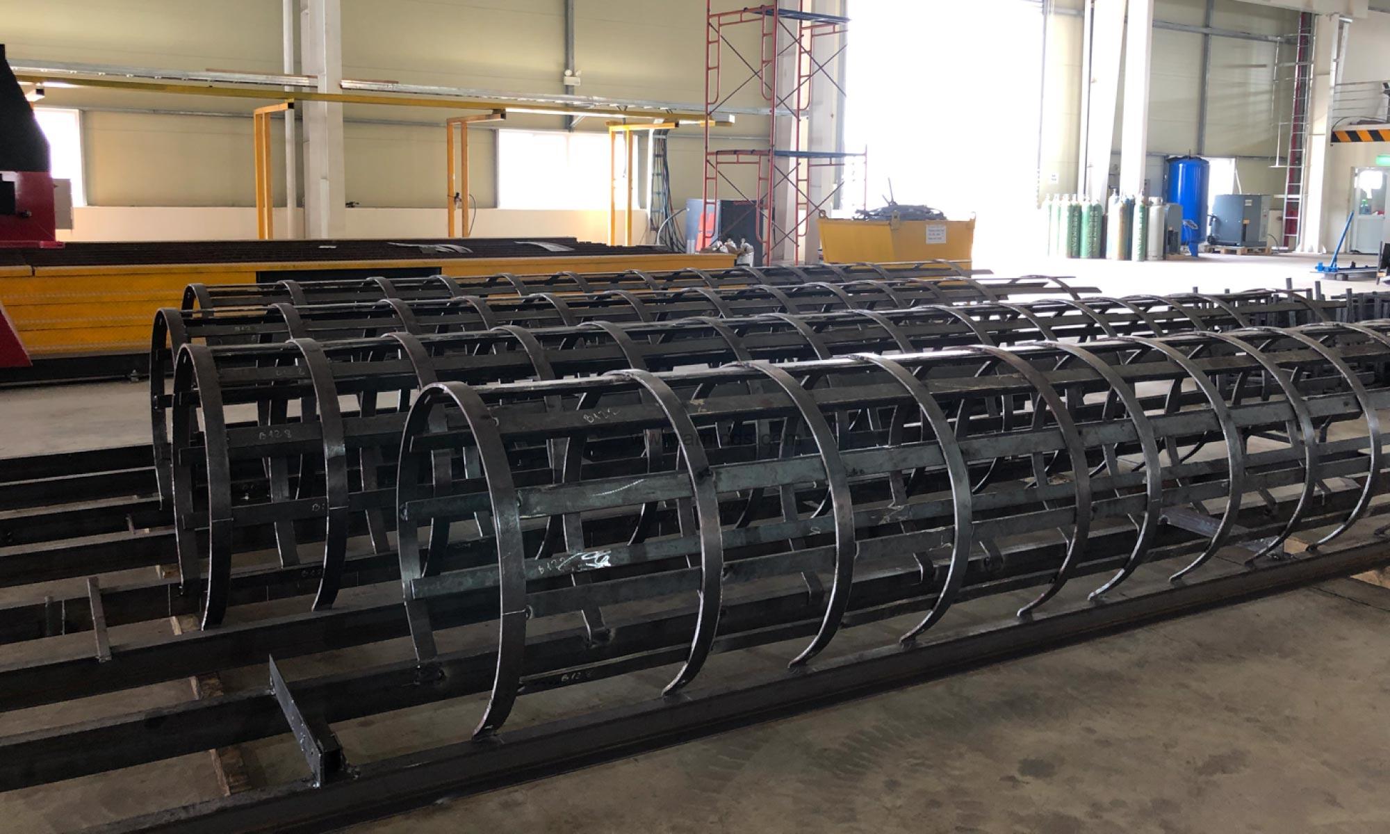 SAFETY CAGE LADDER | AM Industries Vietnam